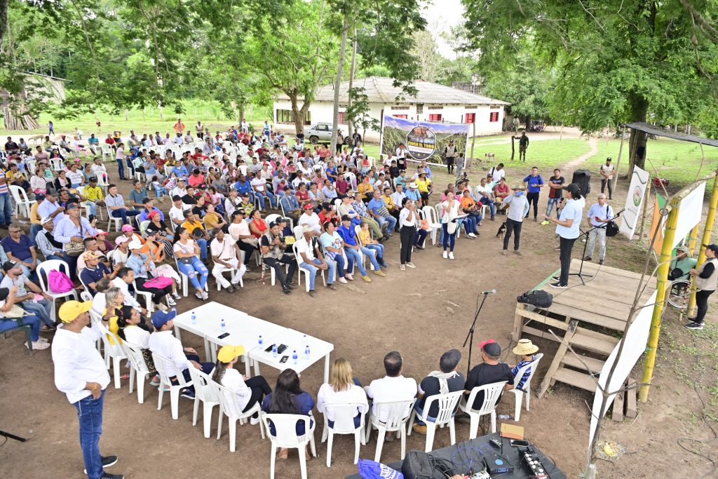 Prosperidad Social inaugura pavimentación de vía que beneficia a 10.000 ...